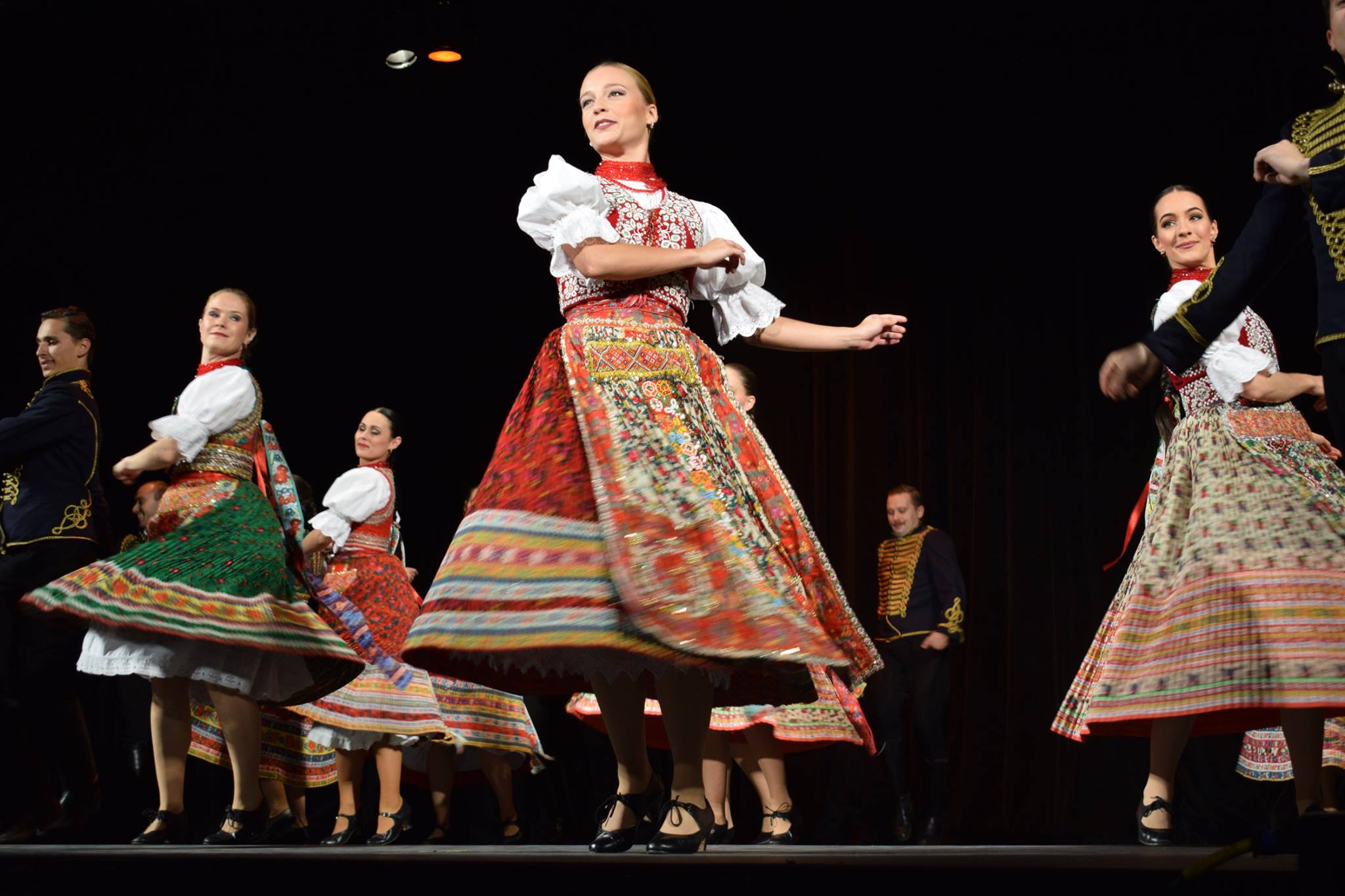 Hungarian National Dance Ensemble Steals Hearts Across America ...